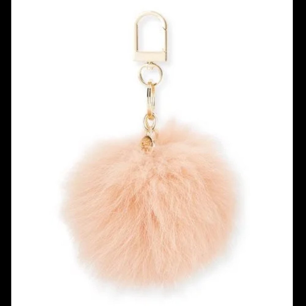 Rare Tory Burch 100% Authentic Pretty Fo.X Fu.R Pom P… - Gem